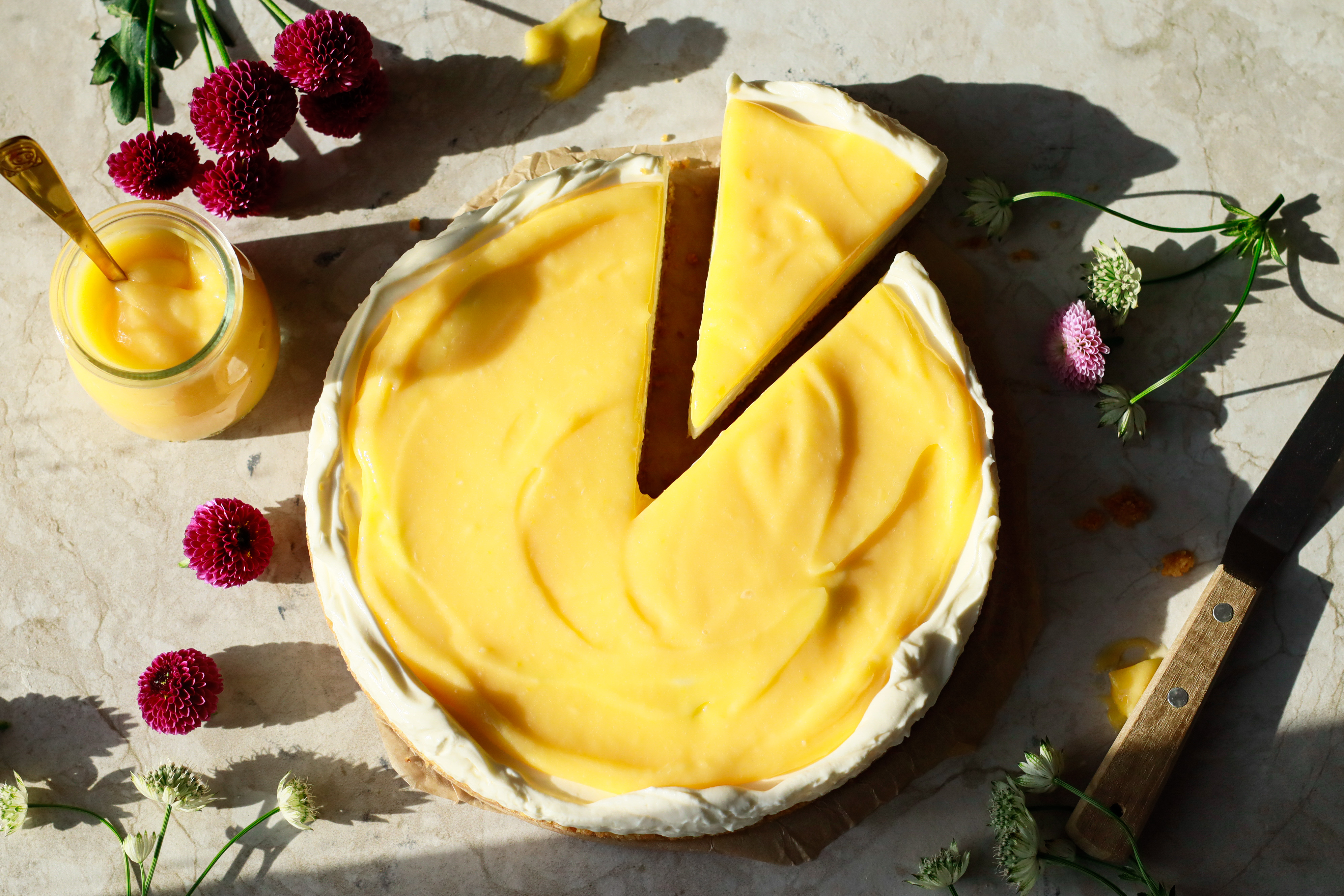 Ostekake med sitronkrem | Obs.no